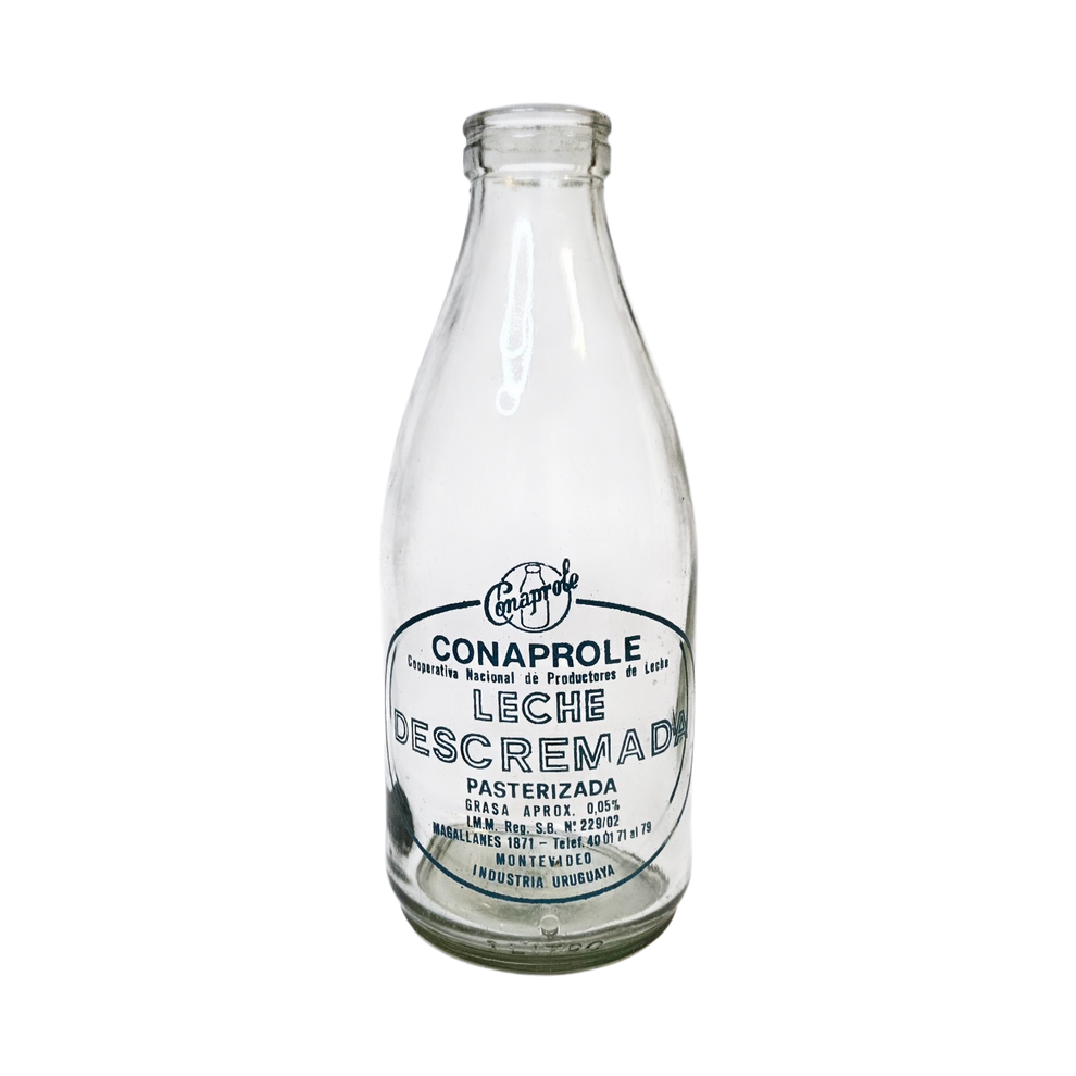 Botella leche descremada Conaprole – Adeantiguedades